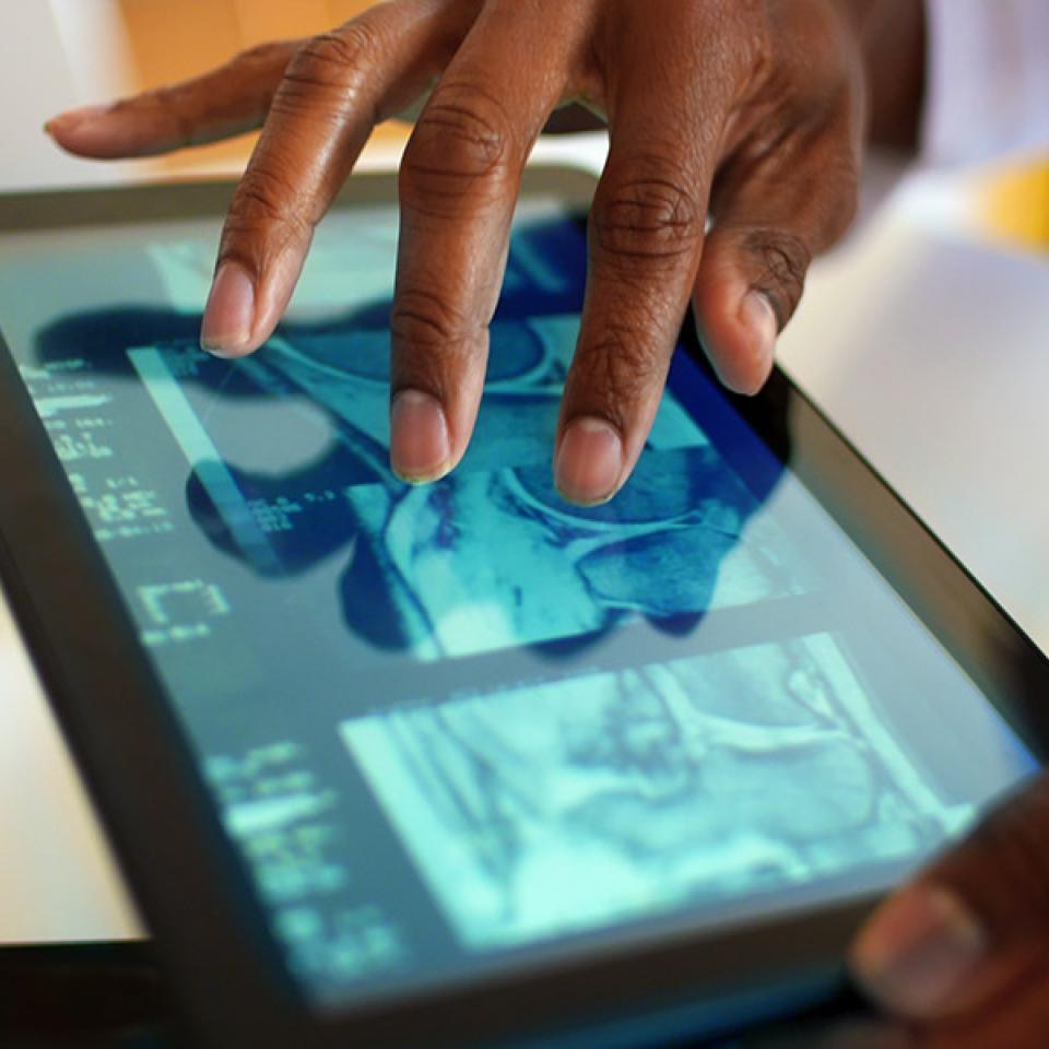 Medical Professionals Insurance | Hiscox UK