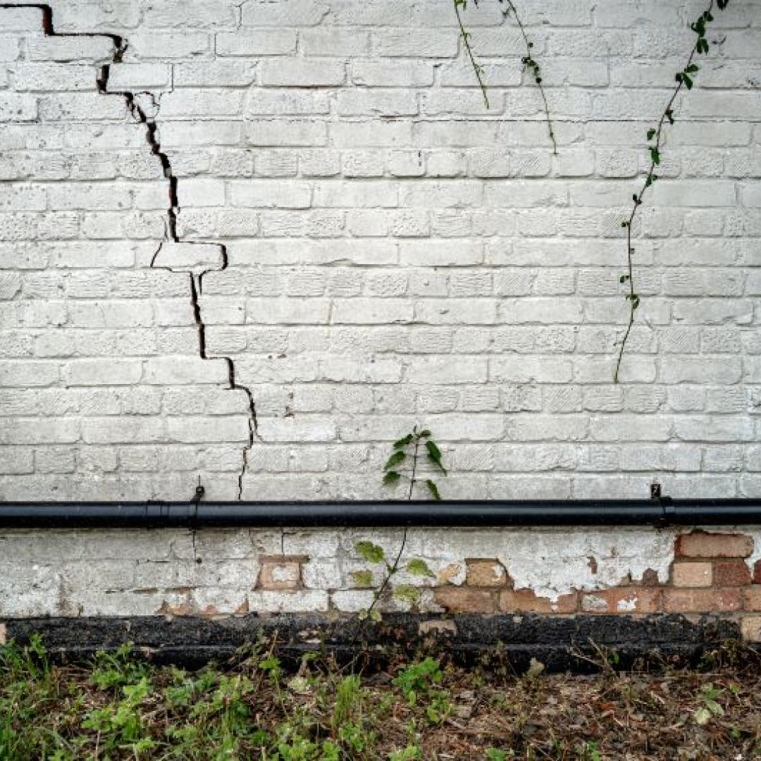 Subsidence Insurance | What is Subsidence Insurance? | Hiscox UK
